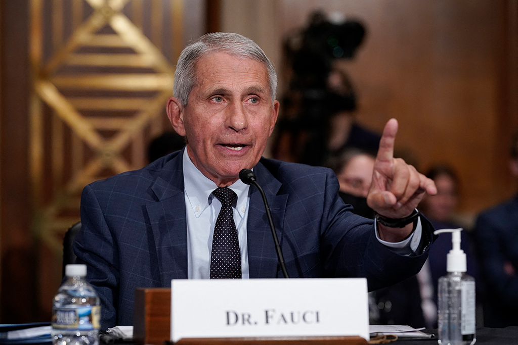 US-Präsidentenberater Fauci tritt ab - BRF Nachrichten