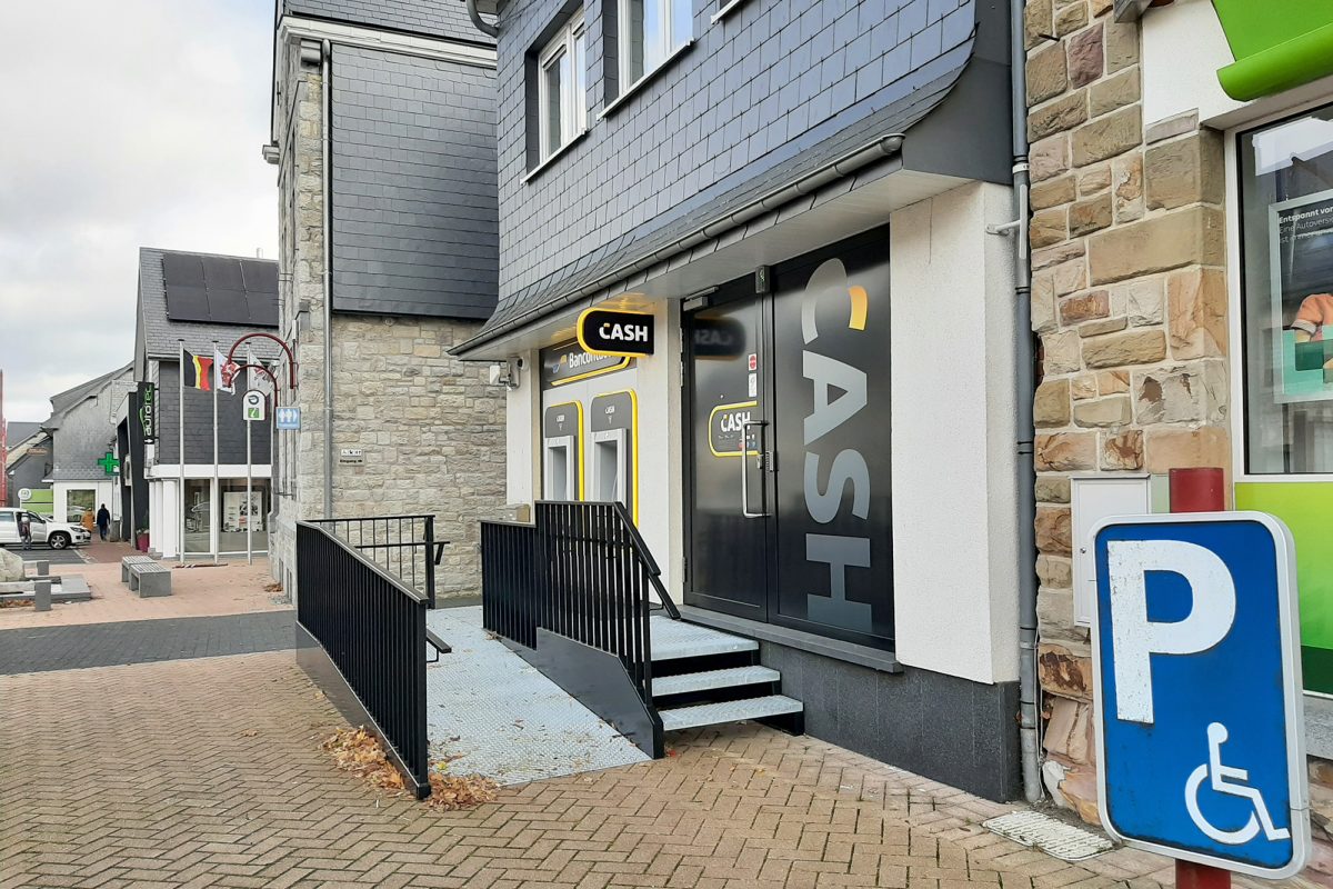 Batopin: Kritik an den neuen Geldautomaten - BRF Nachrichten