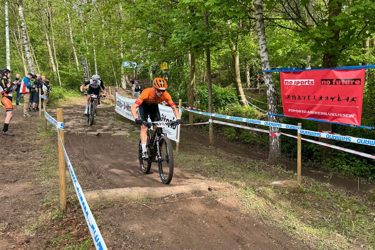 Arne Janssens bei Rekordausgabe des Eupener MTB-Wochenendes auf Platz zwei - BRF Nachrichten