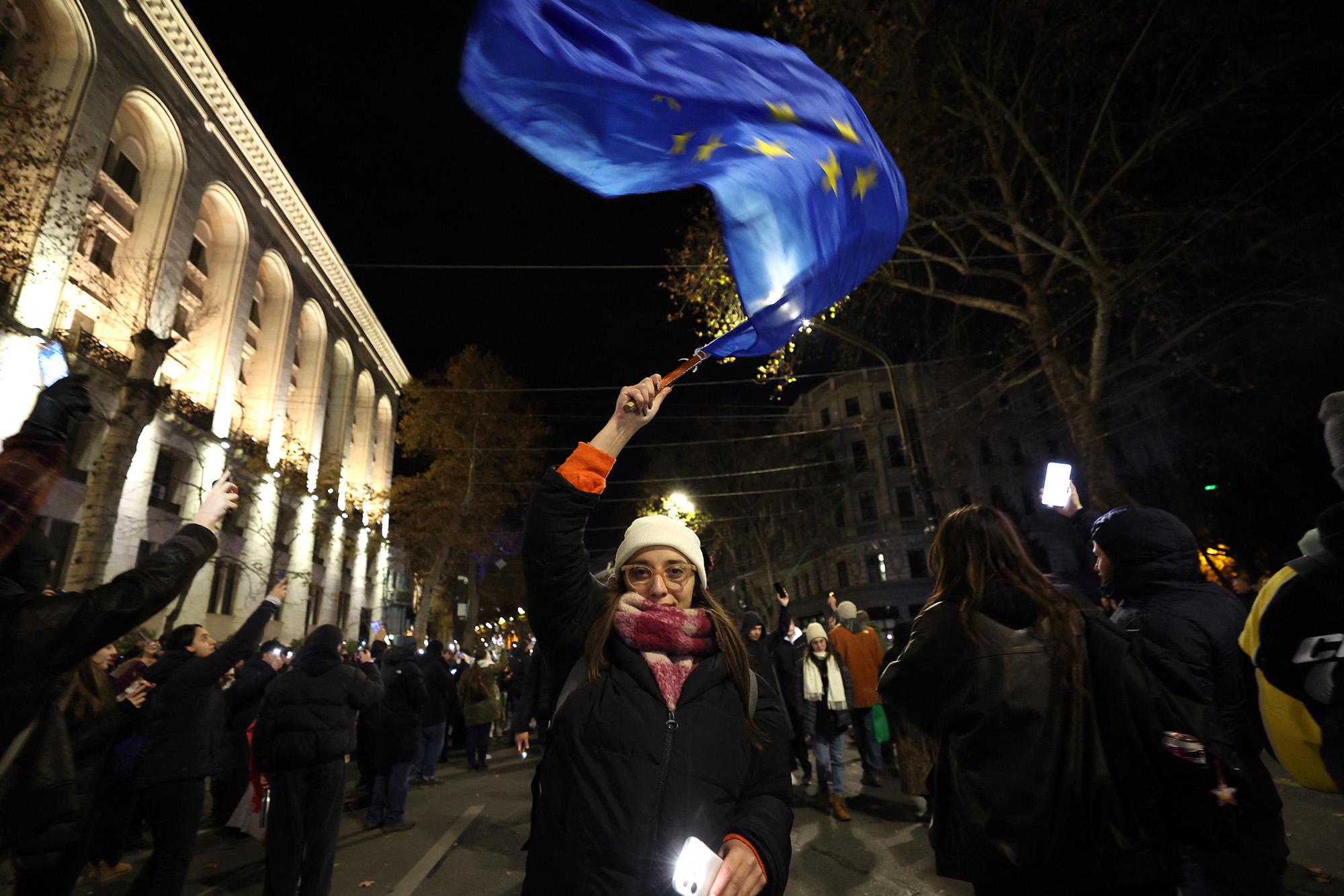 Proteste in Georgien gehen in die dritte Woche - BRF Nachrichten