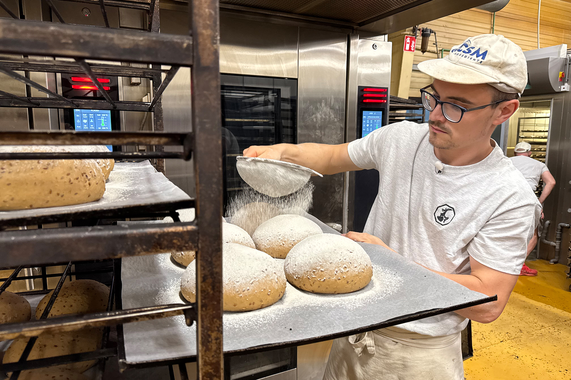 Von der Schlempe zum Brot: Wie die Bäckerei Kockartz das Lambertusbrot ...